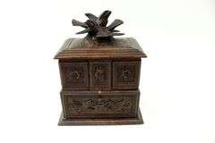 Carved Wood Trinket Box with Birds - Includes Jewelry Inside. - Bunting ...
