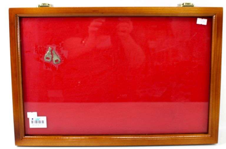 Glass Top Shadow Box Display Case with Keys - 12 x 18 x 3 - Bunting ...