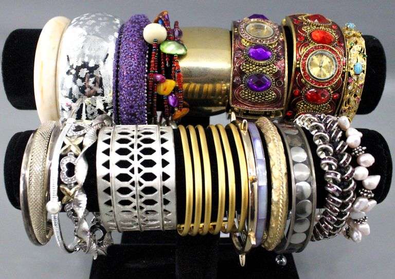 Bracelet Collection - Bunting Online Auctions