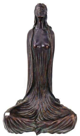 Sitting Woman Figurine Statuette by Carolyn Kinder- Signed / Marked The ...