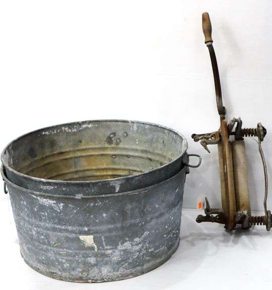Vintage Sears Roebuck & Co. Mop Roller and Galvanized Bucket - Bunting ...