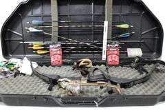 Thunder Flite Express Game Sport Series Compound Bow with Case and ...