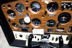 ATC-610 Personal Flight Simulator - Bunting Online Auctions