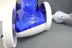 Polaris Vac-Sweep 360 Pool Cleaner - Bunting Online Auctions