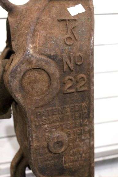Vintage Simplex #22 10-Ton Railroad Jack - Bunting Online Auctions