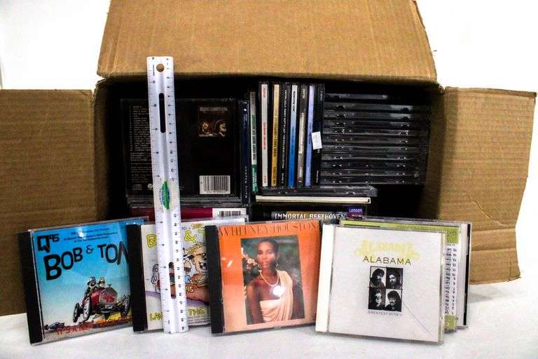 CDs - Creedence Clearwater Revival, Mozart, Steve Earle, Beethoven ...