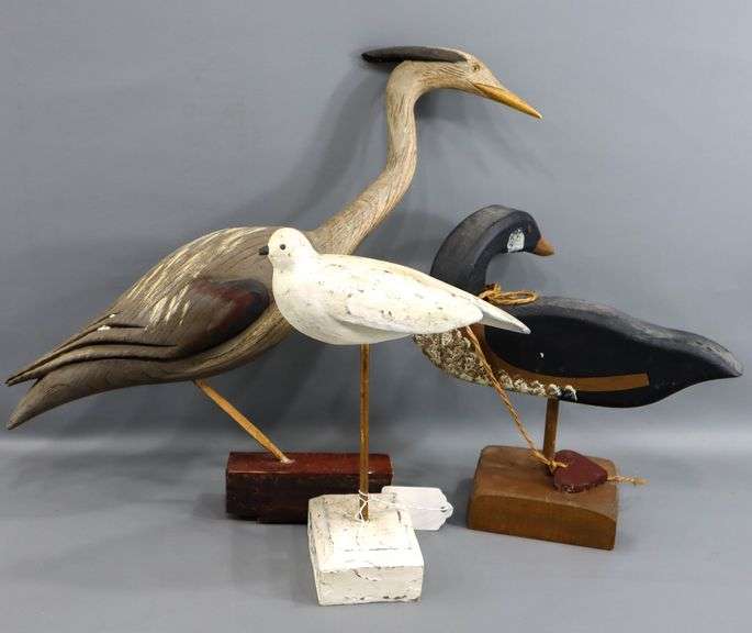 Shore Bird Carvings: Embossed Mark Wooden Shore Bird Carving by Walter ...