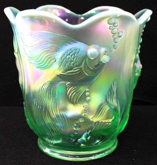 Fenton Atlantis Fish Vase, 3D Molded Koi Fish and Bubbles with Ruffled ...