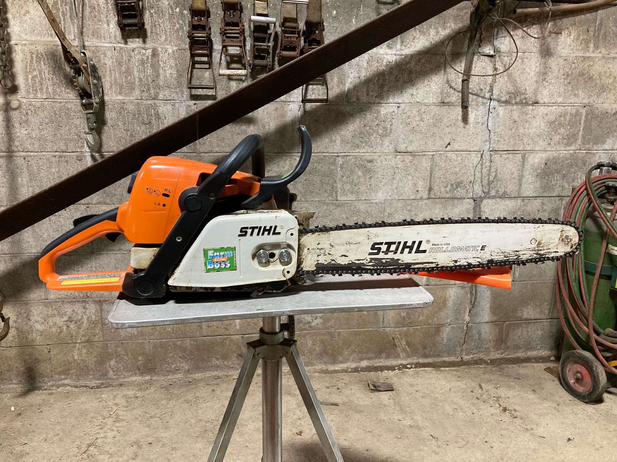 Stihl Chainsaw. MS 280 with 20 Blade Bid On Estates Auction Services