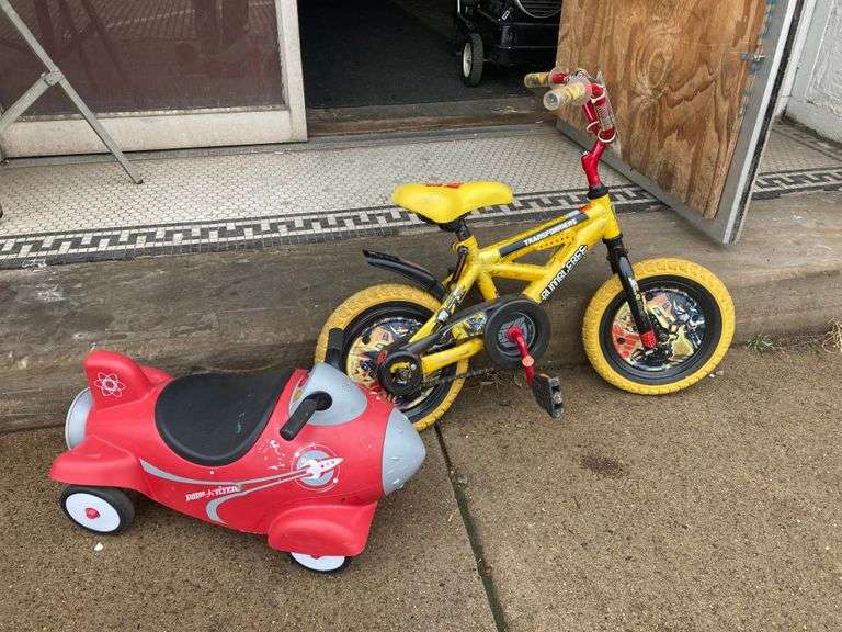 Transformers Bumblebee Bicycle and Radio Flyer Scooter - Bid On Estates ...