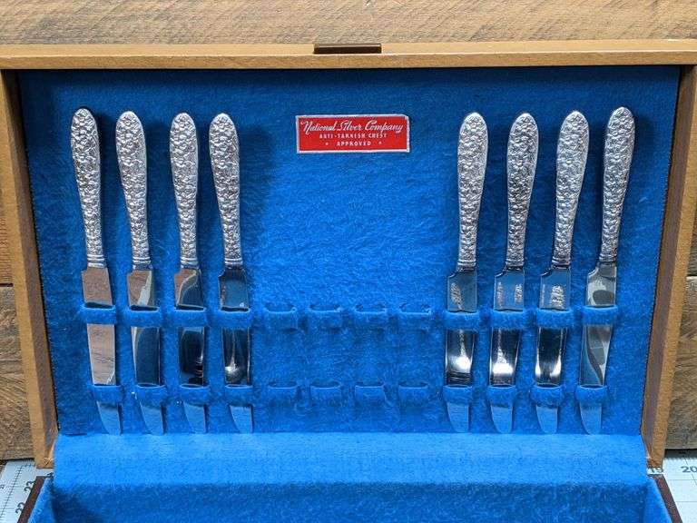 Silver Plate Flatware. National Silver Co. AA Plus Narcissus, Mixed ...