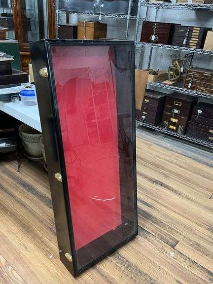 46" Locking Display Box - Bid On Estates Auction Services