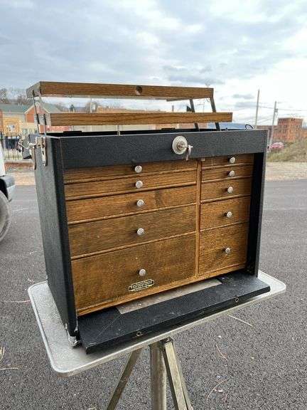 Gerstner Model 18 Dentist's Tool Chest (similar to Machinists Chest ...