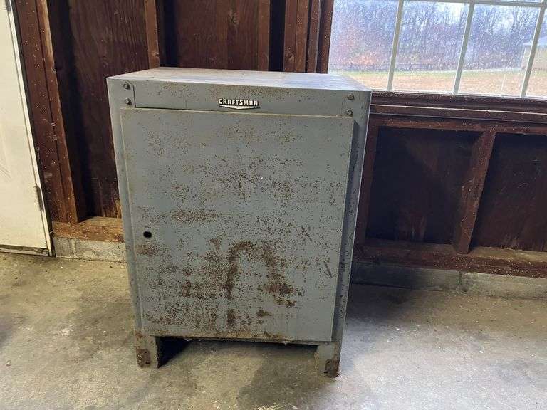 Craftsman Tool Locker - Bid On Estates Auction Services