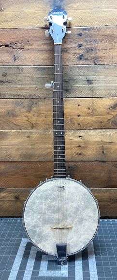 Johnson Banjo - Bid On Estates Auction Services