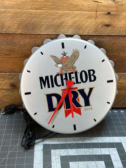 Illuminated Michelob Dry Beer Clock (does light up) - Bid On Estates ...