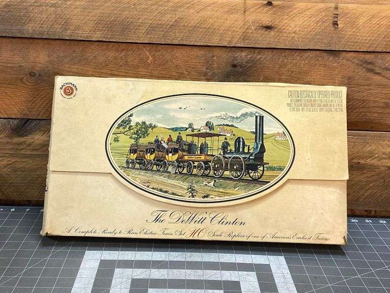 Bachmann Dewitt Clinton HO Model Train Cars - Bid On Estates Auction ...