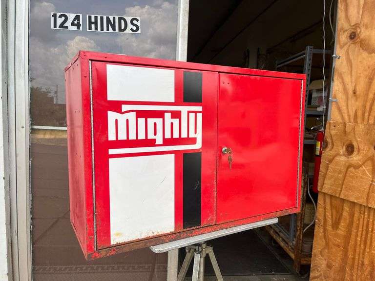 Mighty Wall Hanging Tool Cabinet (includes 2 extra shelves) - Bid On ...