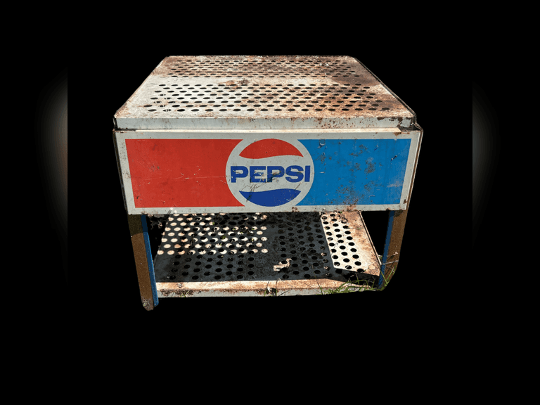 Pepsi Table - Bolinger Real Estate & Auction