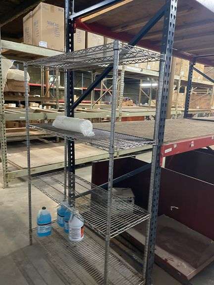 4ft Metro Rack with Glass Cleaner - Bonnette Auctions