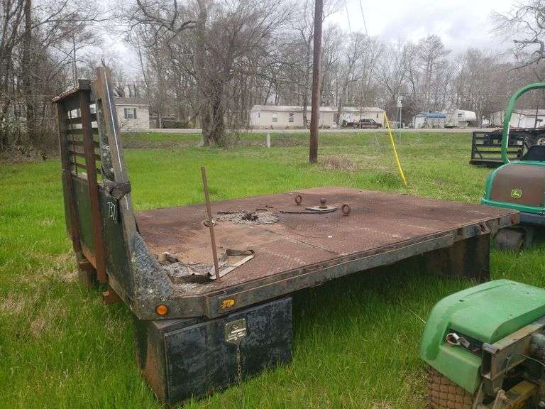 Truck Bed - Bonnette Auctions
