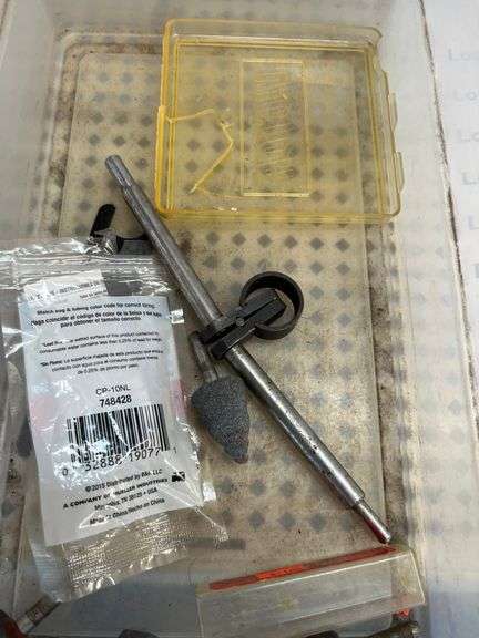 Battery Cable, Miracle Cloth, 2" C-Clamps, Level - Bonnette Auctions