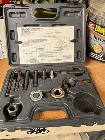 Box lot, Pulley puller, misc - Bonnette Auctions