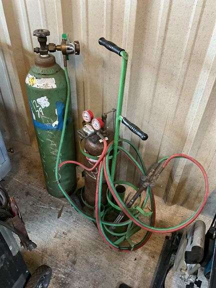 Oxygen and Acetylene Cutting Torch Set - Bonnette Auctions