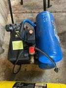 Mech Power Air Compressor - Bonnette Auctions