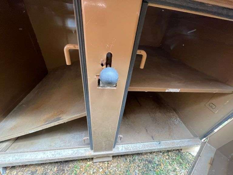 Knaack Job Box Model 119-02 - Bonnette Auctions