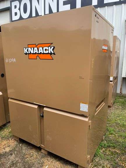 Knaack Job Box Model 119-02 - Bonnette Auctions