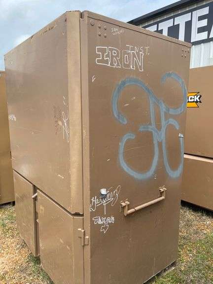 Knaack Job Box Model 119-02 - Bonnette Auctions