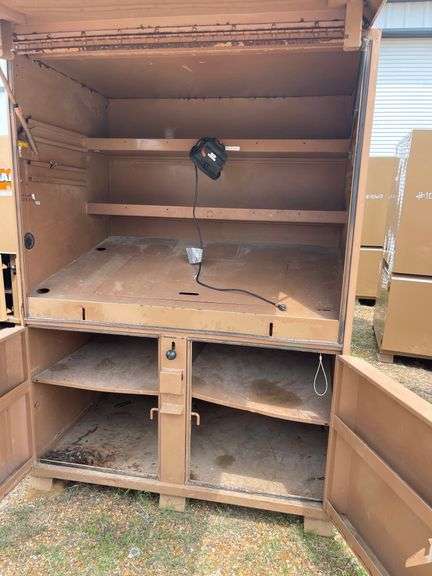 Knaack Job Box Model 119-02 - Bonnette Auctions