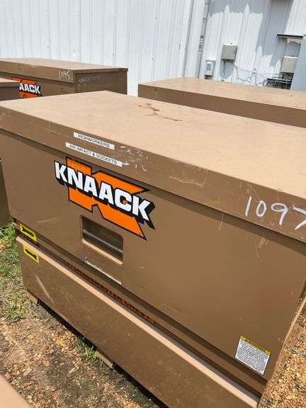 Knaack Job Box Model 89 - Bonnette Auctions