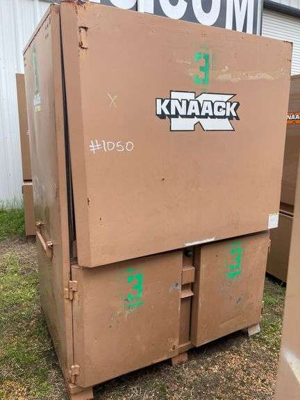 Knaack Job Box Model 119-02 - Bonnette Auctions