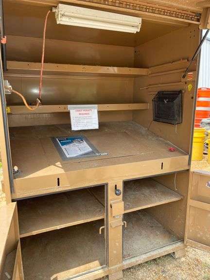 Knaack Job Box Model 119-02 - Bonnette Auctions