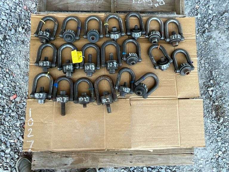 Lot of 20 Actek Swivel Hoist Rings - Bonnette Auctions