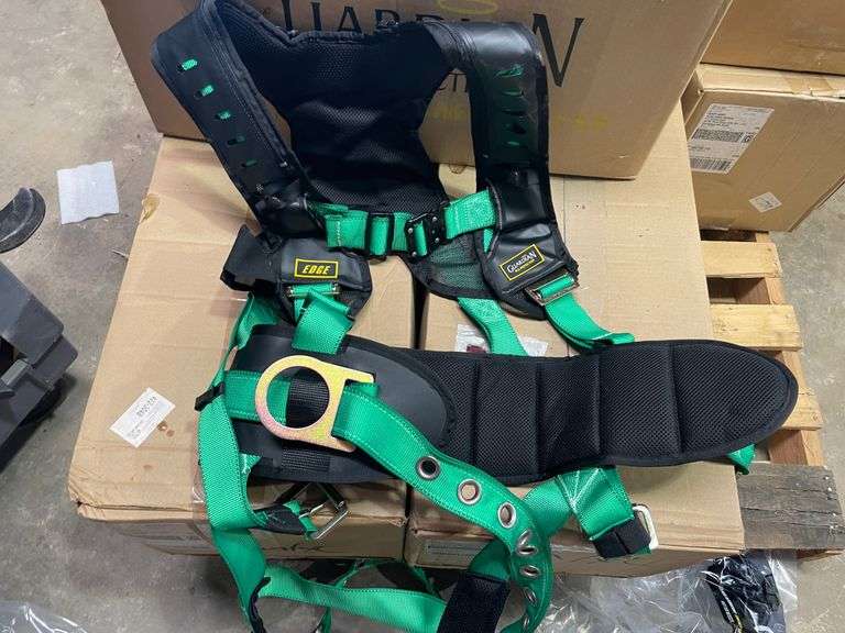 Pallet of Guardian EDGE Harness Series - Bonnette Auctions