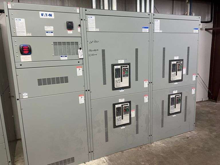 Eaton motor control center - Bonnette Auctions