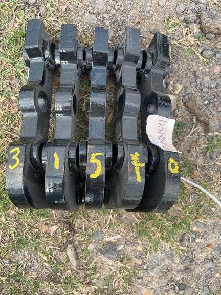 Excavator Thumb mounting plate set FUTURE - Bonnette Auctions