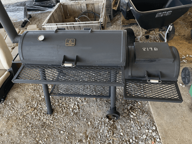 Modern Steel Smoker / BBQ Pit - Bonnette Auctions