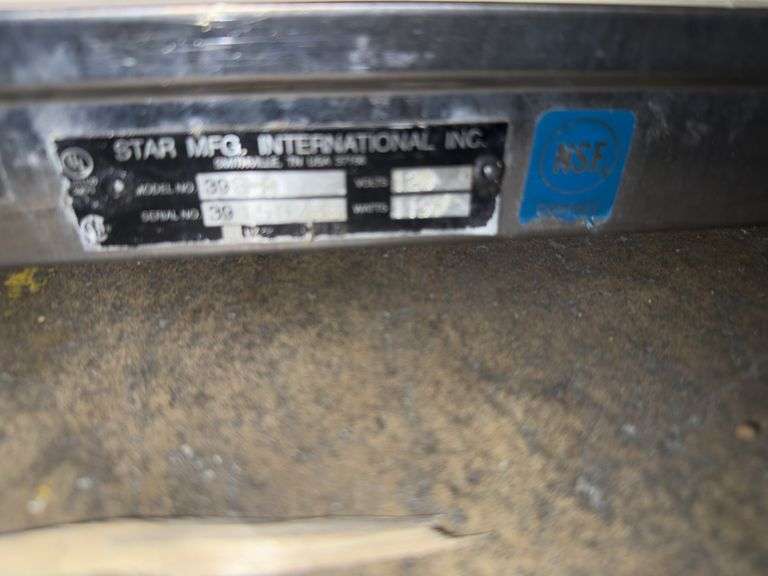 Star Popcorn Machine - Bonnette Auctions