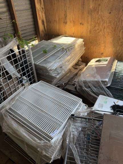 6 Pallets of cooler racks & metro shelves - Bonnette Auctions