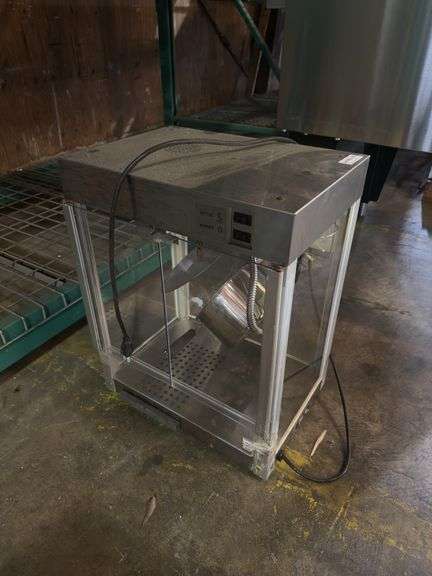 Star Popcorn Machine - Bonnette Auctions