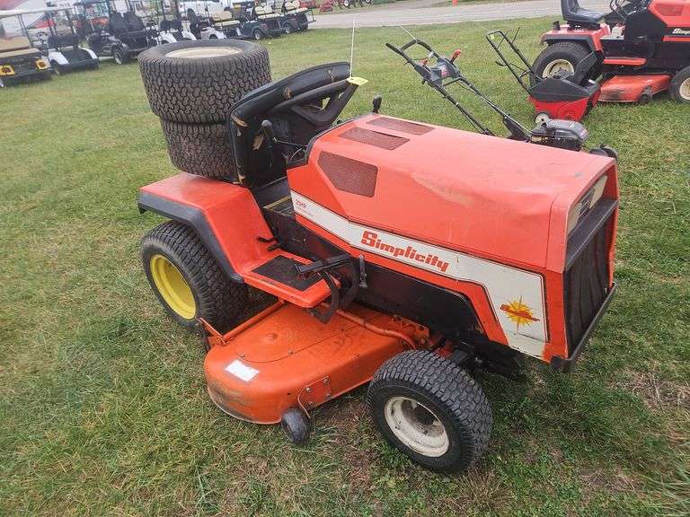 324 - SIMPLICITY 20HP HYDROSTATIC LAWN MOWER - Bonnigson & Associates