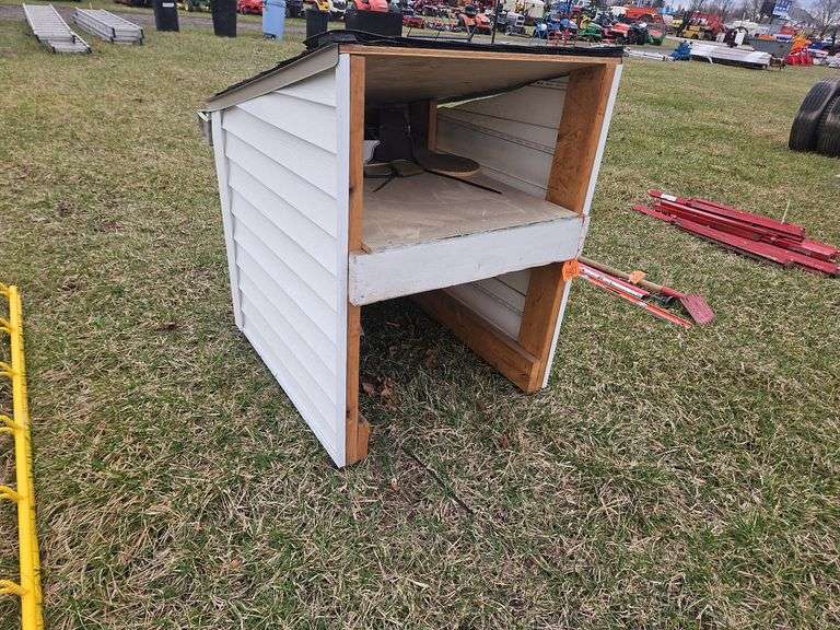 6431 - ROOF DISPLAY - Bonnigson & Associates