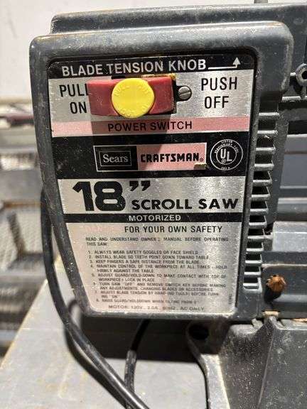 Jigsaw shelf - Bonnigson & Associates