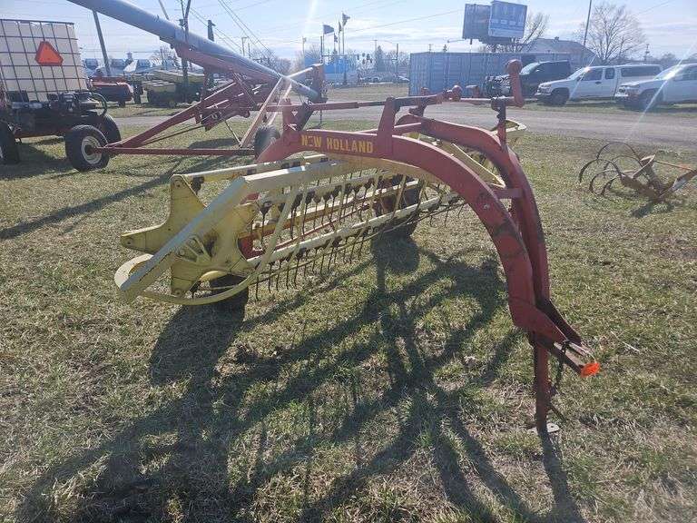 6950 - NEW HOLLAND 56 HAY RAKE - Bonnigson & Associates