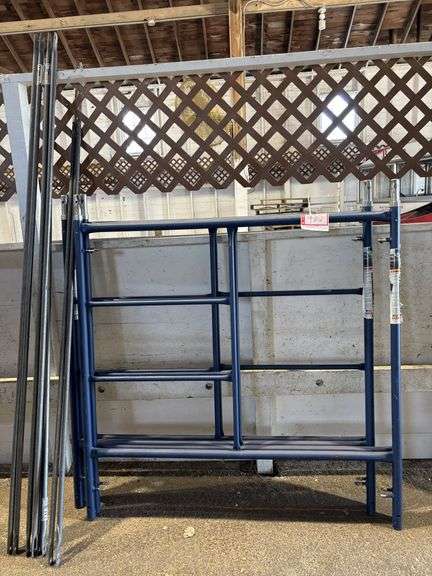 Section of scaffolding - Bonnigson & Associates