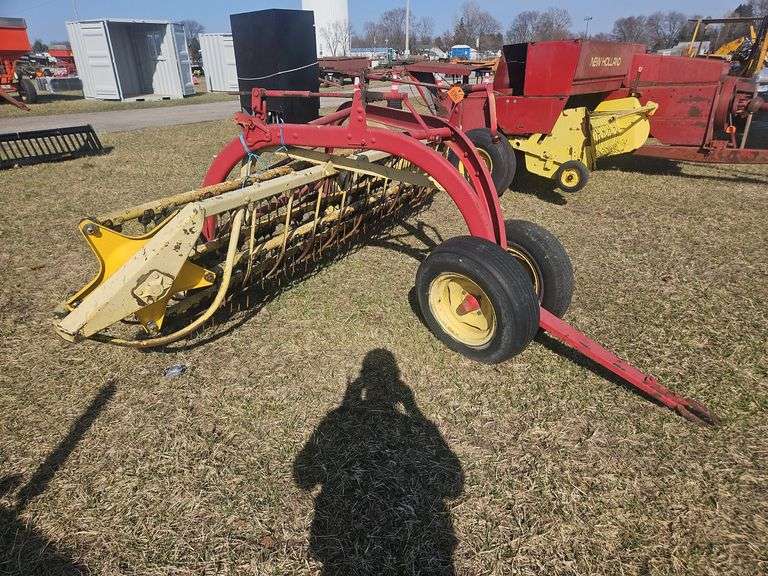 6602 - NEW HOLLAND HAY RAKE MOD. 259 - Bonnigson & Associates